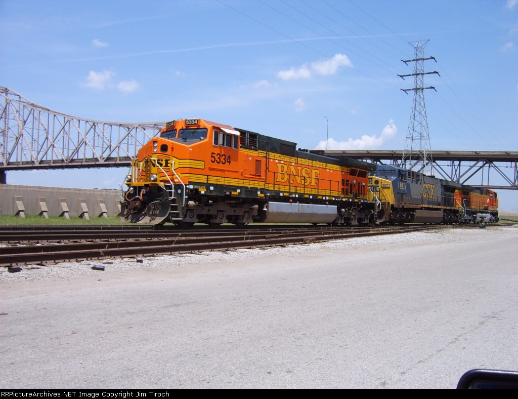 BNSF 5334
